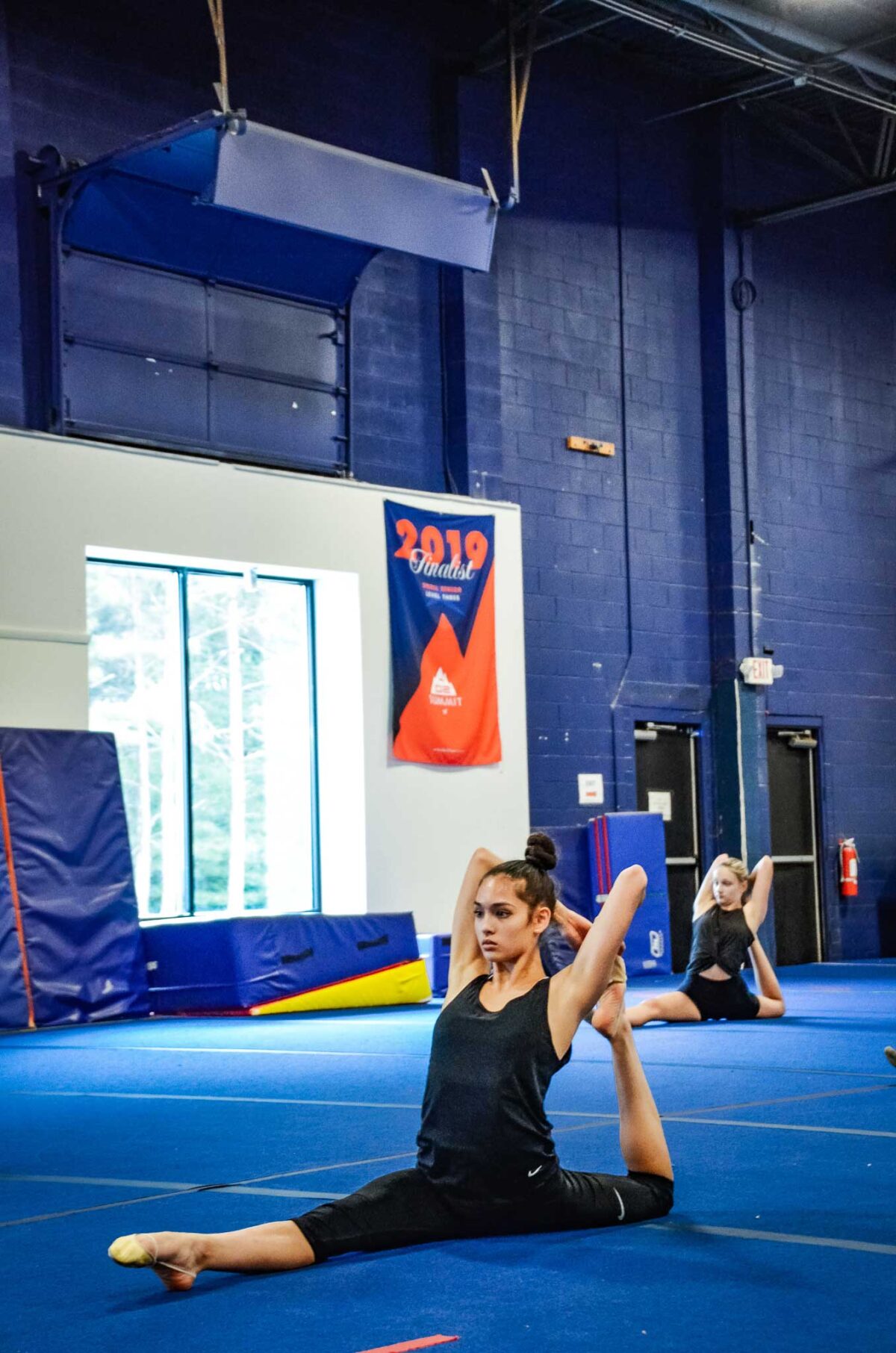 RHYTHMIC GYMNASTICS CLASSES - Jump TNT